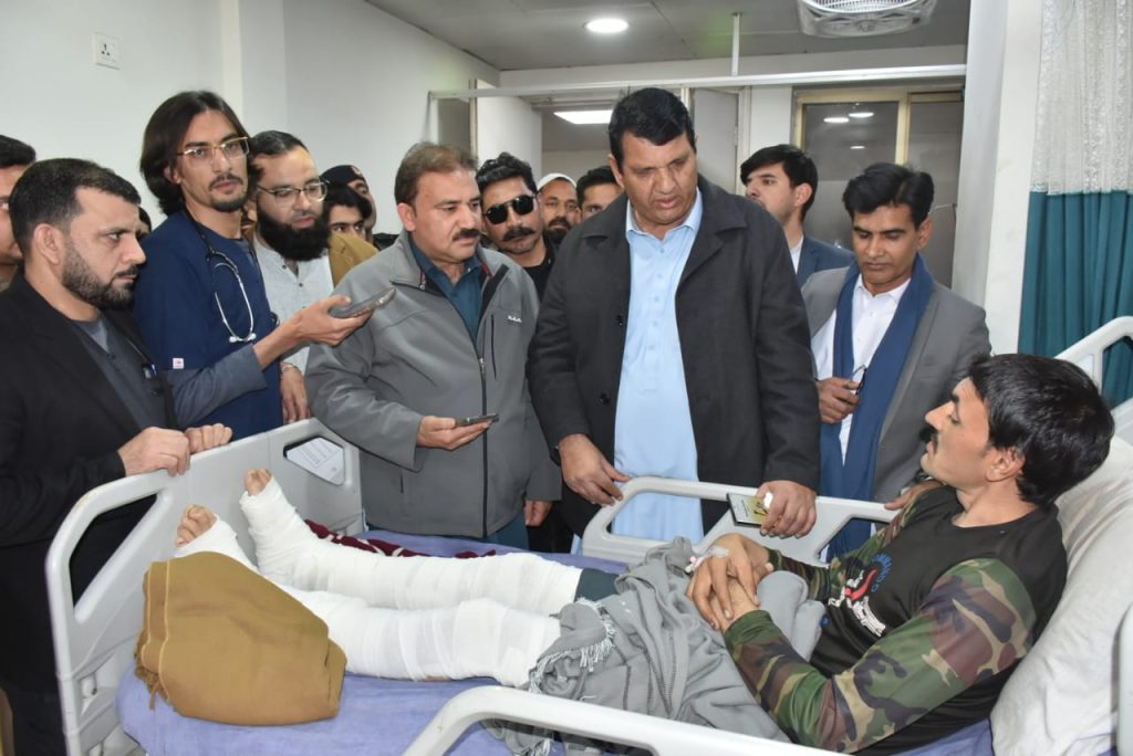 Federal Minister for Kashmir and Gilgit-Baltistan Affairs and SAFRON ...